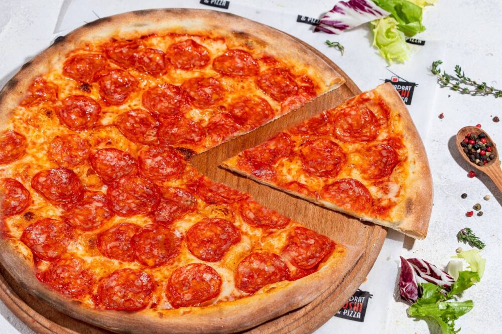 Доставка піци у Львові | Kvadrat Sushi & Pizza™ Львів